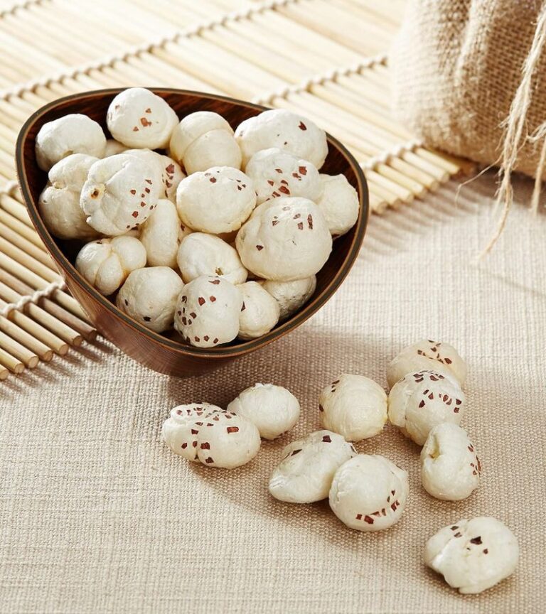 Phool Makhana (Fox Nut, Lotus Seeds) - Safa Dryfruits & Spices ...